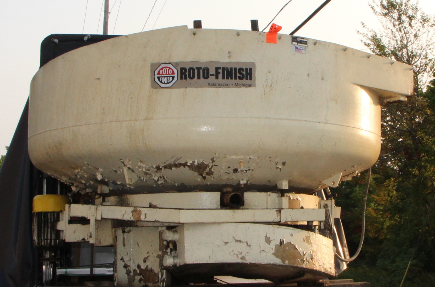 Roto Finish 8 Feet Vibratory Finisher Machine #4489 - Beta Die Casting